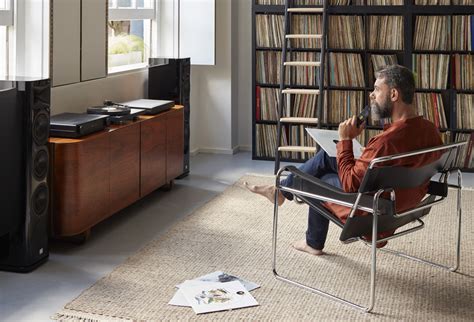 First Look: ARCAM Radia Series Integrated Amps, CD Player and Streamer ...