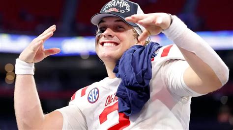 Jaxson Darts Profile Career Highlights Age And More Of The Ole Miss