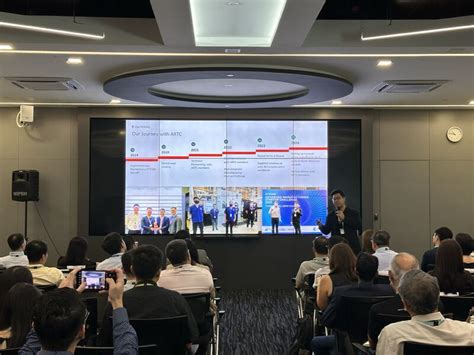 Innovation Advancedmanufacturing Robotics Collaboration Augmentus