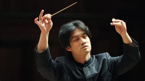 How Does An Orchestra Conductor Work At Evelyn Turner Blog