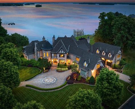 Kyle Buschs Lake Norman Mansion A Nascar Champions Spectacular Retreat