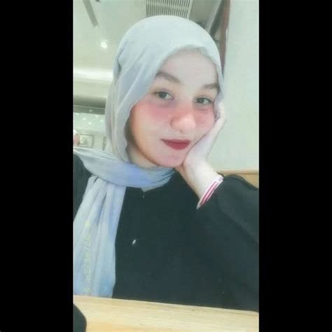 𝓜 Mariem Dd4 • Threads Say More