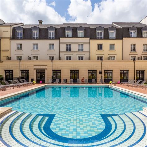 Come Prenotare Una Vacanza A Disneyland Paris Italian Disney Sisters