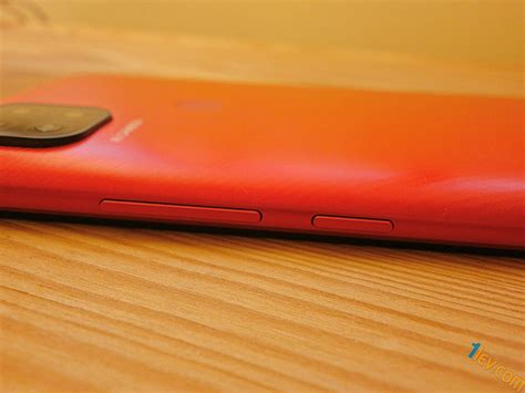 Xiaomi Redmi 9C ревю. Смартфон с голям дисплей и всичко необходимо за ...