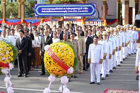 រដ្ឋបាលខេត្តព្រះសីហនុ ប្រារព្ធពិធីអបអរសាទរខួបអនុស្សាវរីយ៍លើកទី៧០ នៃទិវាបុណ្យឯករាជ្យជាតិ ០៩