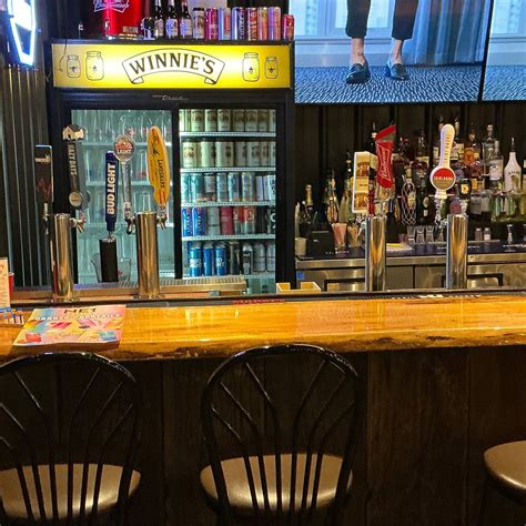 Winnies Roadhouse Parkhill Restaurant Reviews Photos And Phone Number