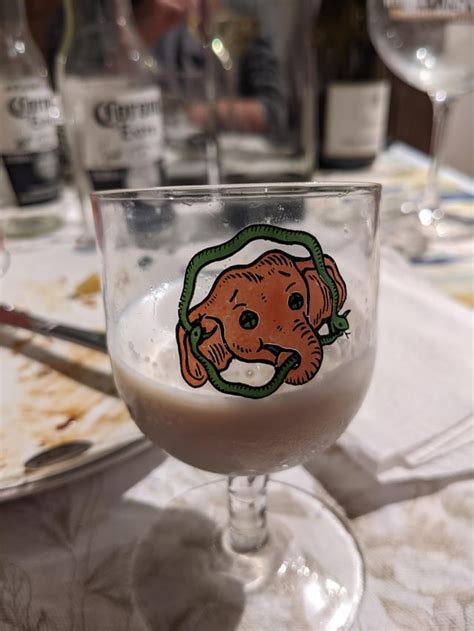 Does Anyone Recognise These Wonky Glasses Rcasualuk