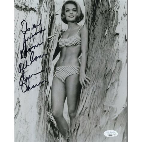 10 Hot Sexy Dyan Cannon Bikini Pics