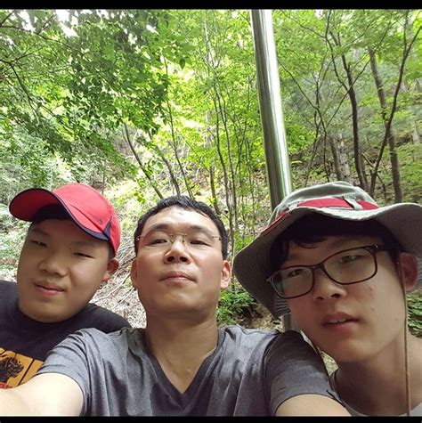 창업반 첫 수업이 잘 마무리 되었습니다 멀리 제주에서 그리고 전라남도 목포에서 경북 영주에서 인천 서울 서울 총 6분과 눈이 초롱초롱 반짝이는 즐거운 시간 보냈구요