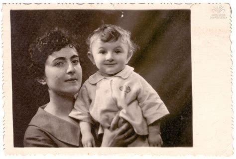 Iverieli დედა შვილი ნანული ფახურიძე და კახა შარვაძე