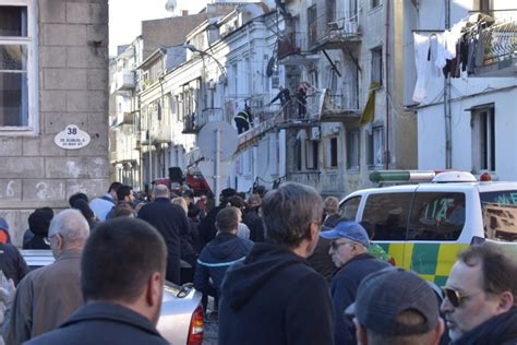 ბათუმში აფეთქების შედეგად დაზიანებული სახლი დასანგრევია Batumelebi • • Batumelebi Ge