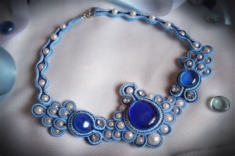 Колье сутажное Павлин | Blue necklace, Charm bracelet, Heart charm bracelet