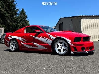 2005 Ford Mustang With 18x9 5 35 Esr Cr5 And 245 40r18 Lexani Lx Six Ii
