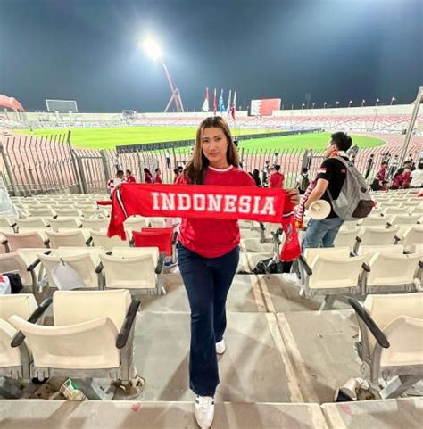 5 Potret Cantik Rava Noviena Perempuan Yang Sebut Bahrain Tak Berkelas Okezone Women