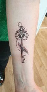 Key Tattoos Whats Their Meanings Plus Cool Examples