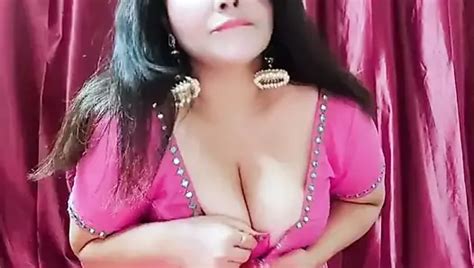 무료 젖탱이 쇼 포르노 비디오 xHamster