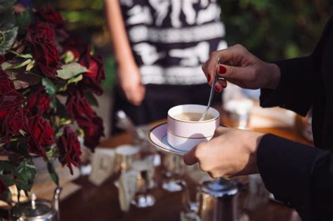 11 Functional Fixedness Examples 2023