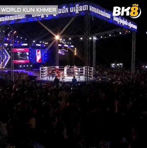 Kun Khmer Fighter Win By K O Thai Fighter Using Elbows Techniques ផល
