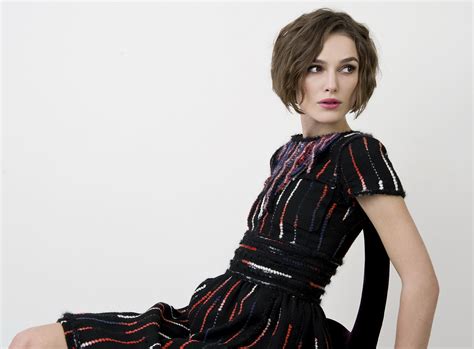 1900x1400 Keira Knightley Short Hair Look 1900x1400 Resolution
