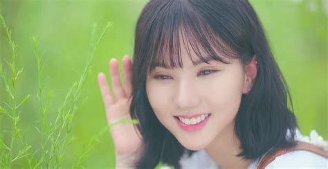 Love Whisper Parallel M V Eunha