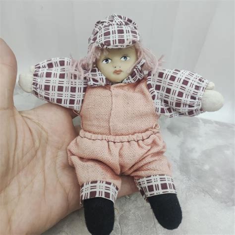 Порцелянова лялька — ціна 200 грн у каталозі Інтерєрні ляльки Купити товари для дому та побуту