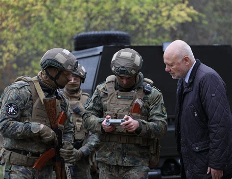 Министър Тагарев България ще бъде втората европейска страна коя