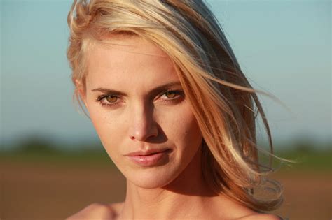 Tube Dupe Met Art Limpid