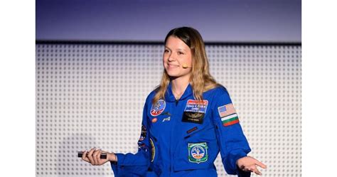 Татяна Иванова която иска да стане астронавт има нужда от помощ