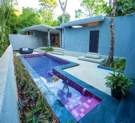 Best Resorts In Samse Price From ₹403