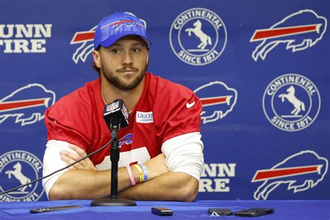 Nfl Analyst Challenges Josh Allen To Overcome Last Seasons ‘alarming