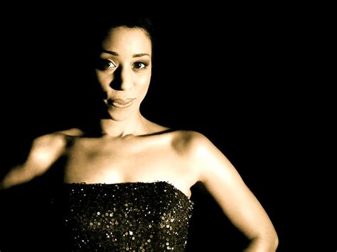 Mari Green Clinton Roadtrippers