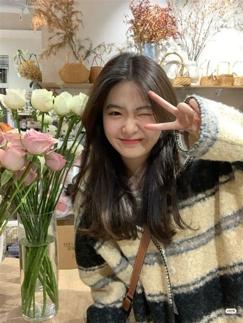 ៥យ៉ាង ដែលមនុស្សស្រីឆ្លាតមិនគួរចាយពេលរង់ចាំ Khmerload Cambodia Latest News