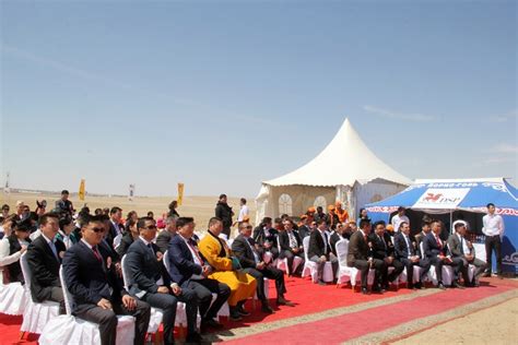 Монголын хамгийн том нарны цахилгаан станцын шав тавих ёслол боллоо