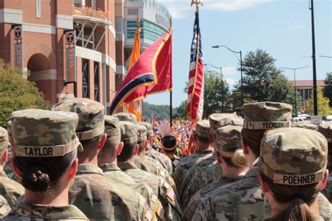 Army Rotc Welcomes Record Enrollment And New Leadership News