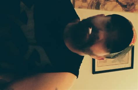 MarlboroMan Smoking Another Red ThisVid Com