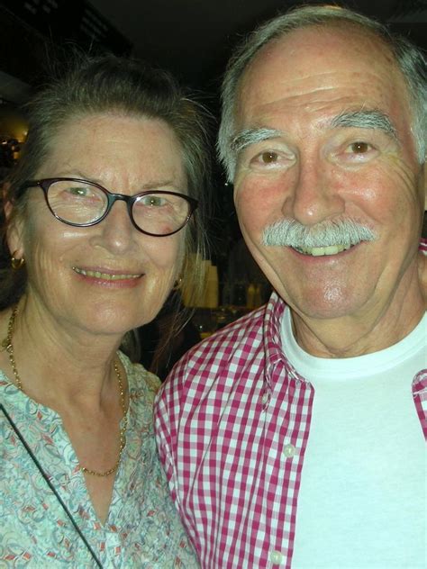 Mother And Son Star Henri Szeps Dies Aged 81 Au — Australias Leading News Site For