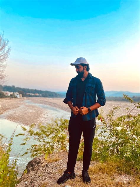 How Can I Help You With Your Linkedin Struggle Personalbranding Linkedinforcreators