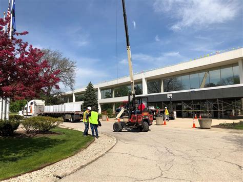 Mule Hide Products On Linkedin Loading 1 100 Rolls Of Torch Smooth For The United Airlines Office