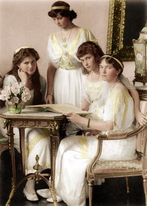 Maria, Tatiana, Anastasia and Olga Romanov, 1914 | Tsar nicholas ...