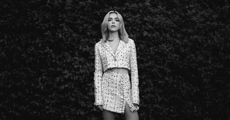 Kiernan Shipka The Talks