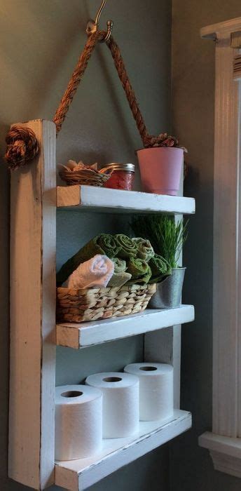 Самодельная система хранения в туалете. | Wooden ladder shelf, Rustic ...