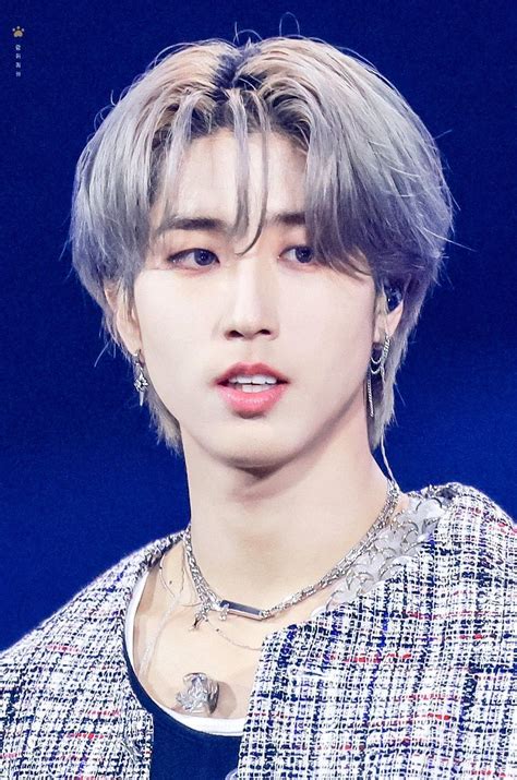 Пин от пользователя 𝙷𝙰𝙽 𝙹𝙸𝚂𝚄𝙽𝙶🐿️ на доске 𝐻𝐴𝑁 𝐽 𝑂𝑁𝐸 Певцы Квокка Знаменитости