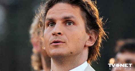 Ints Teterovskis Priecē Fanus Ar Ceļojuma Foto No Japānas