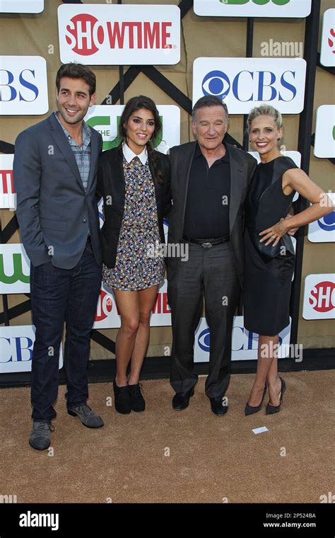 Actors L R James Wolk Amanda Setton Robin Williams And Sarah