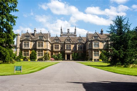 Discovering Corsham A Gem In Wiltshires Crown A Class Cars