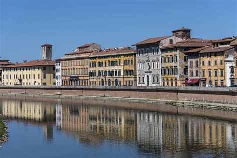 Houses Along The River Arno Pictures From Our Cruise Stop Flickr