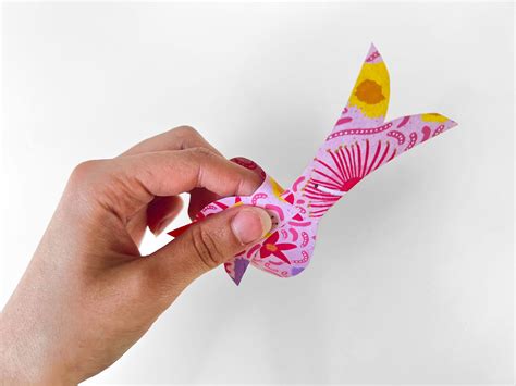 Easy Diy Paper Bow • Frankie Fellows • Frankie Magazine • Australian Fashion Magazine Online