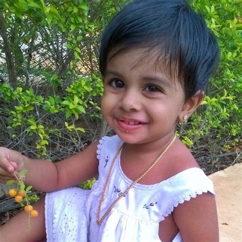 Grachu And Her Favourite Orange Seeds