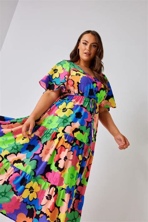 Limited Collection Plus Size Blue And Green Floral Smock Maxi Dress