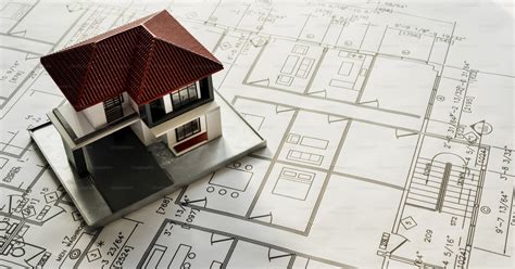 집 계획 청사진의 근접 촬영 이 청사진은 자체 일반 설계에서 파생되었습니다 그들은 저작권 디자인을 침해하지 않습니다 사진 Unsplash의 플랫 레이 이미지